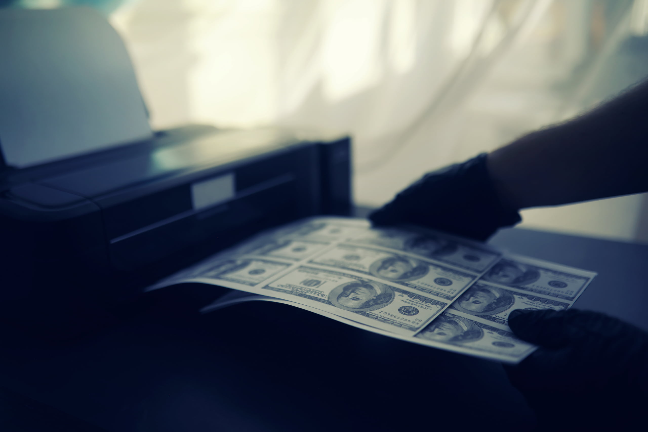 Dedollarisation and Its Effects on Global Warming - Bombay Bags